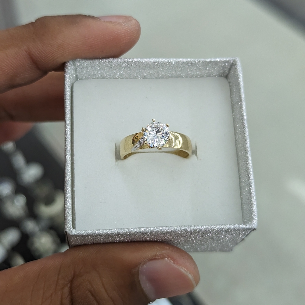 10kt Real Gold Engagement Ring For Women - Gem
